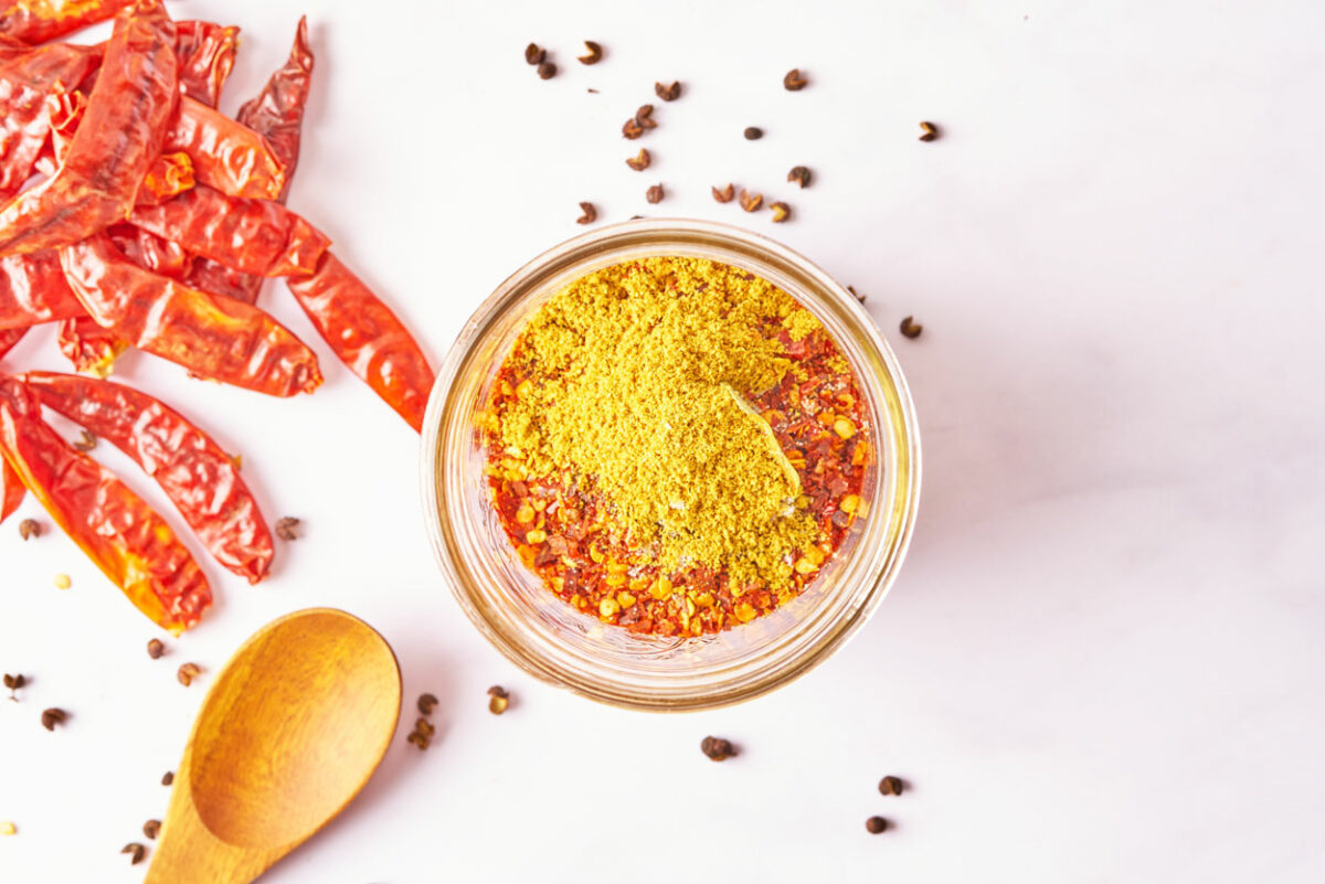 Easy Quick Chili Oil with Garlic