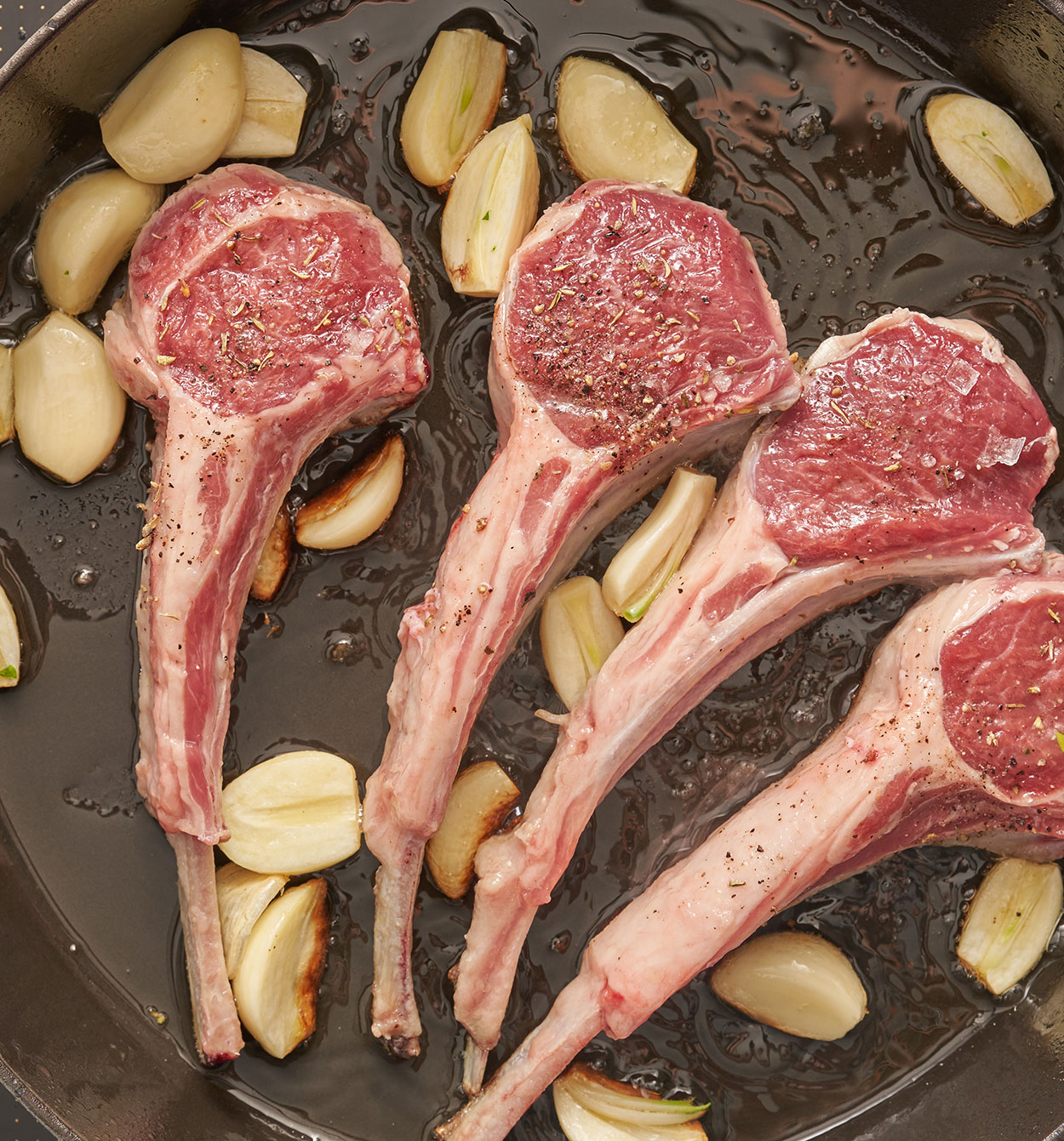 Perfect 15-Minute Lamb Chops with Garlic and Herbs - The Table Diaries